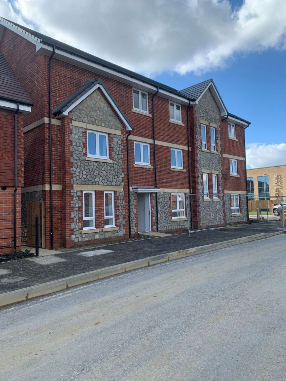 kent-ragstone-barn-conversion-by-kent-builders-malling-masonry-photo2 ...